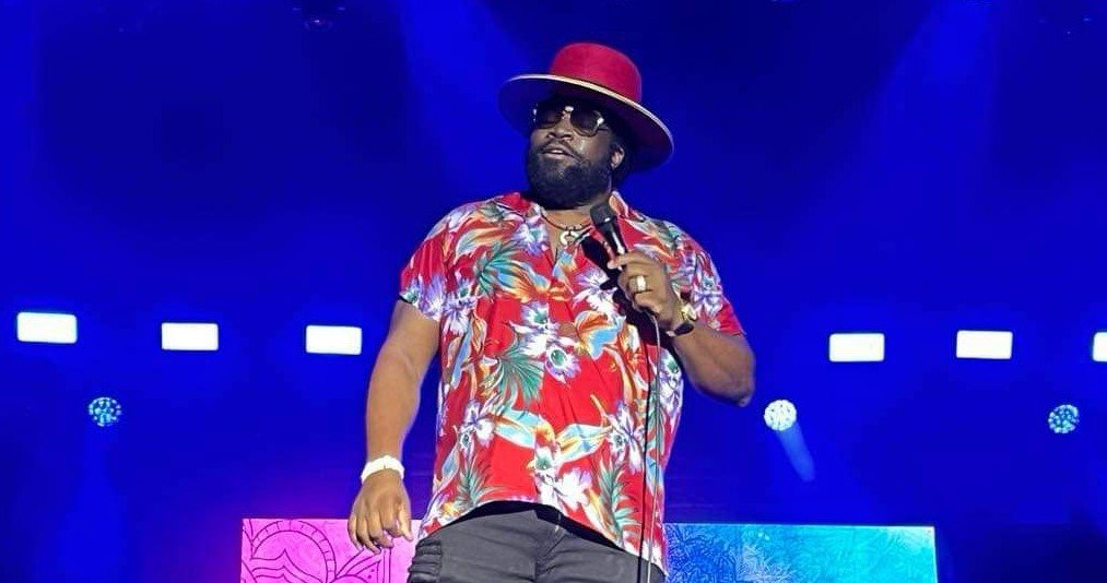 Gramps Morgan Meets Seychelles President & Performs in the Smallest ...